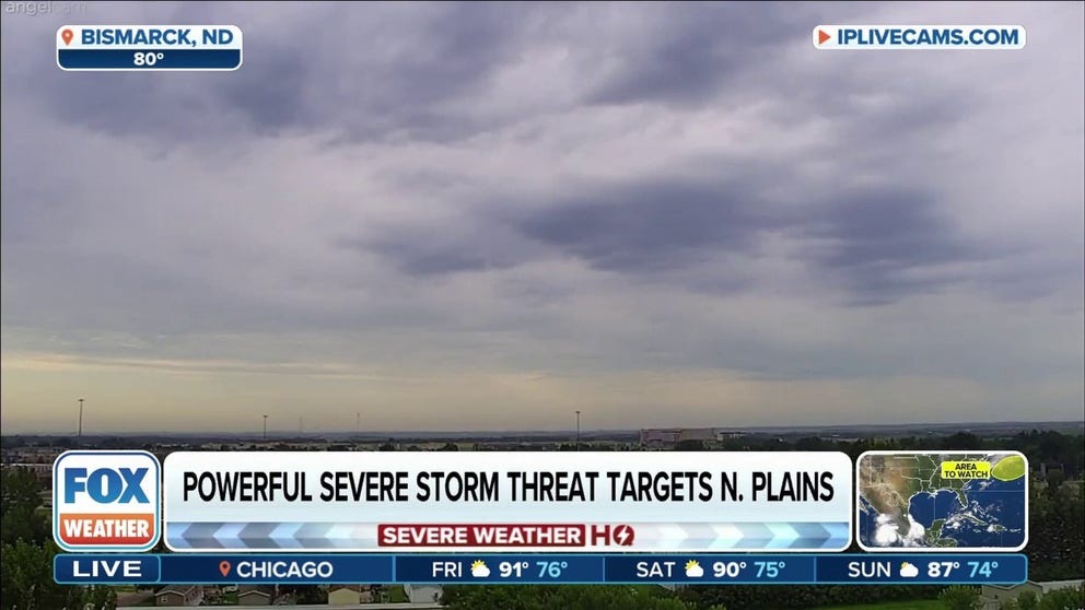 Powerful storm packing hurricane-force wind gusts, tornadoes target ...