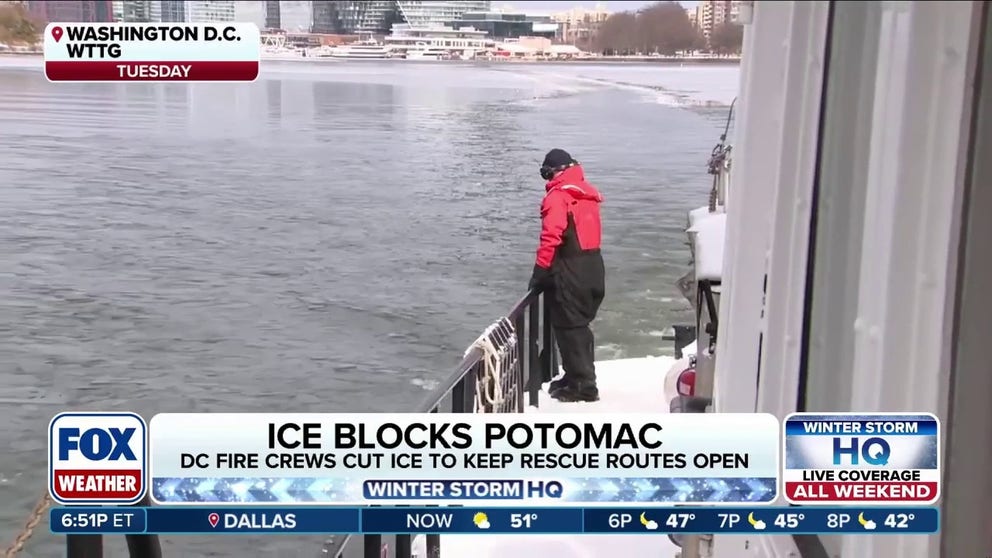 Freezing cold temperatures prompt ice cutting on the Potomac River ...