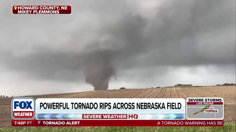 Severe weather outbreak: Monster hail, violent tornadoes in Central US ...