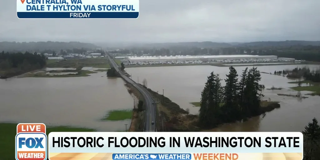 Heavy rain leads to historic flooding in Washington State | Latest ...