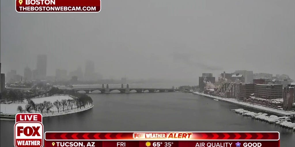 Watch: Winter storm continues in Boston, low visibility | Latest ...
