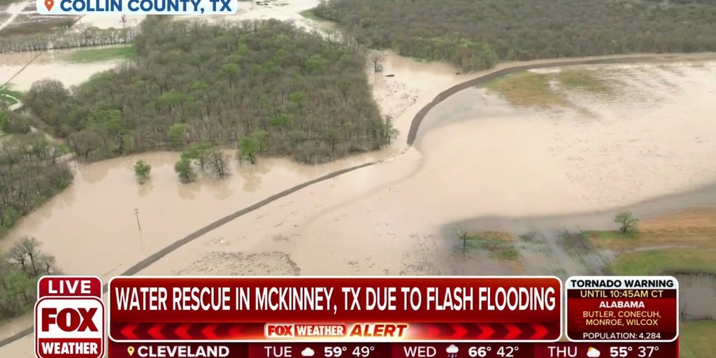 Severe storms bring flash flooding to parts of Texas | Latest Weather ...