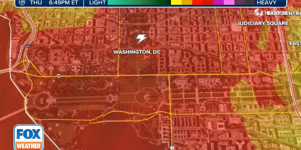 Radar animation of a lightning strike near the White House | Latest ...