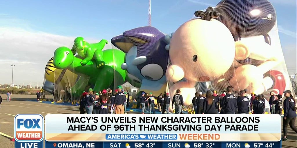 New Macy's balloon stars take first test flights | Latest Weather Clips ...