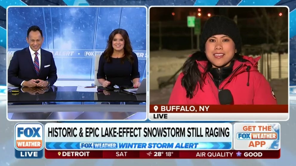Historic lake-effect snowstorm still raging Buffalo metro area | Latest ...