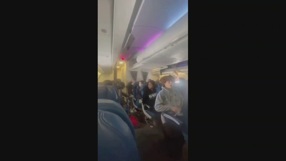 Several injured when Hawaiian Airlines flight encounters severe ... Several injured when Hawaiian Airlines flight encounters severe ...