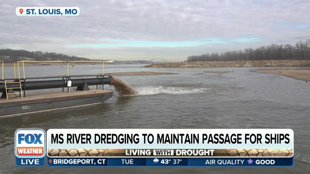 Army Corps of Engineers dredging Mississippi River to maintain passage ...