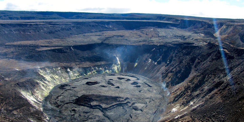 Earthquake swarm at Hawaii’s Kilauea volcano detected by scientists ...