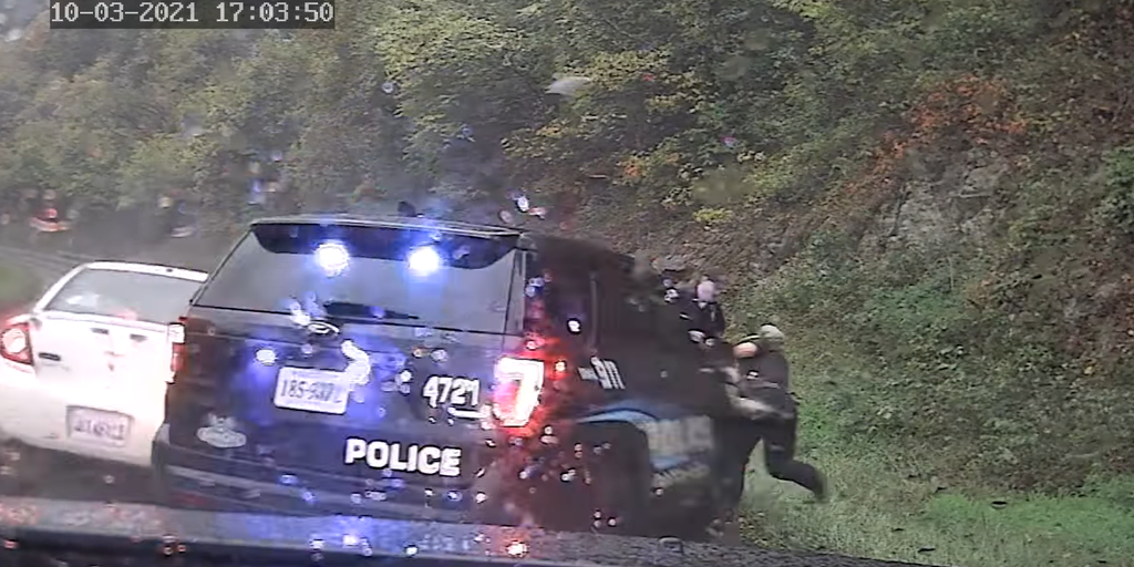 CAUGHT ON CAM: Officer saves colleague from secondary crash | Fox Weather
