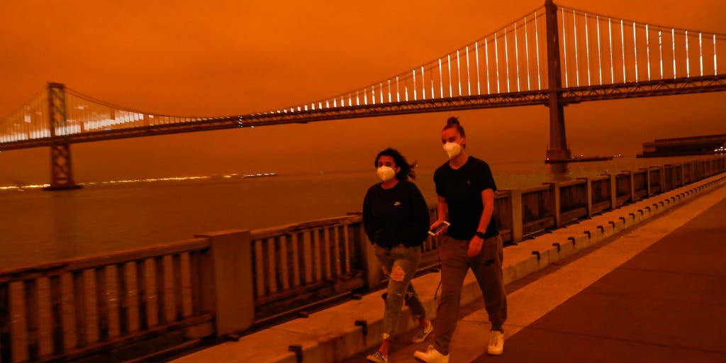 How do wildfires and their smoke exacerbate medical conditions? | Fox ...