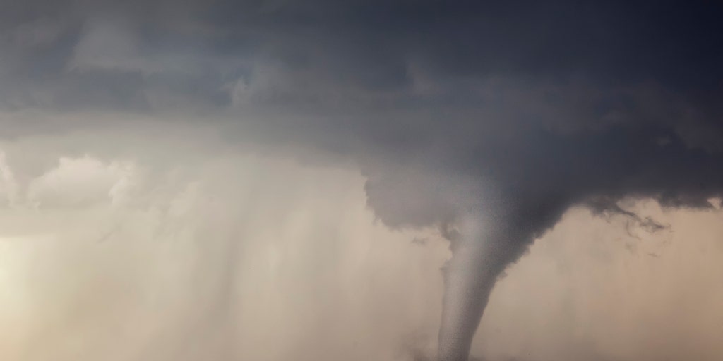 Nighttime tornadoes: How you can stay safe from dangerous, nocturnal ... Nighttime tornadoes: How you can stay safe from dangerous, nocturnal ...