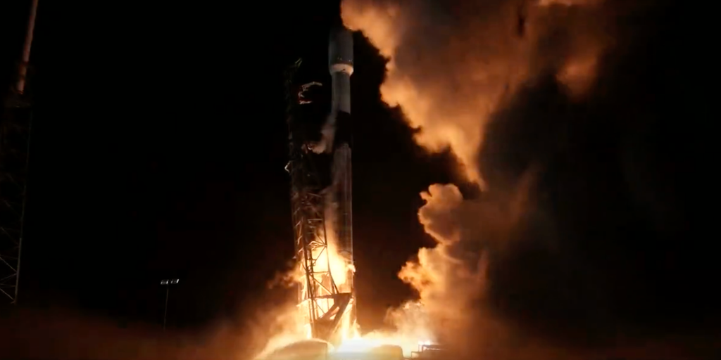 Spacex Launches Another Batch Of Starlink Satellites From Florida Fox