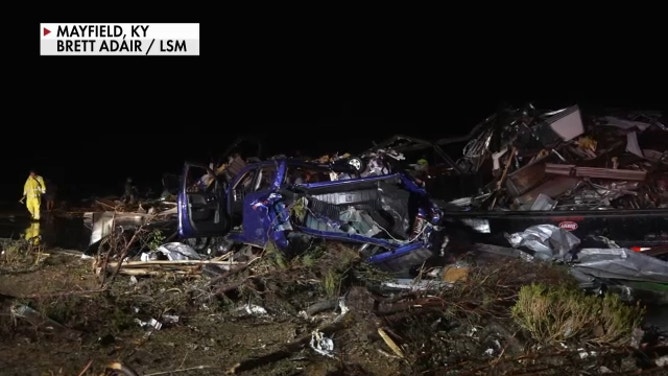 Catastrophic tornado damage reported in Mayfield, Kentucky | Fox Weather Catastrophic tornado damage reported in Mayfield, Kentucky | Fox Weather