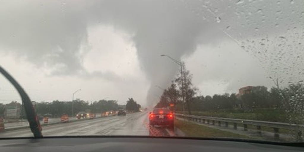 Four tornadoes tear through Florida neighborhoods, flip vehicles Sunday ... Four tornadoes tear through Florida neighborhoods, flip vehicles Sunday ...