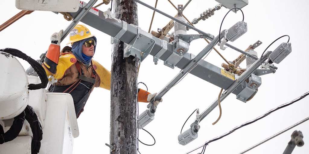 Texas power grid managers expect ample supply amid freezing forecast ...