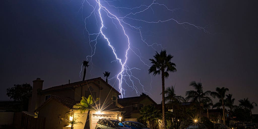 Lightning deaths hit record low during 2021 | Fox Weather
