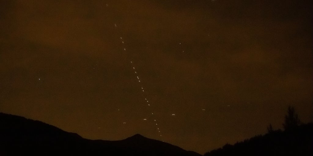 SpaceX launches Starlink satellites from Florida on 11th rocket booster ...