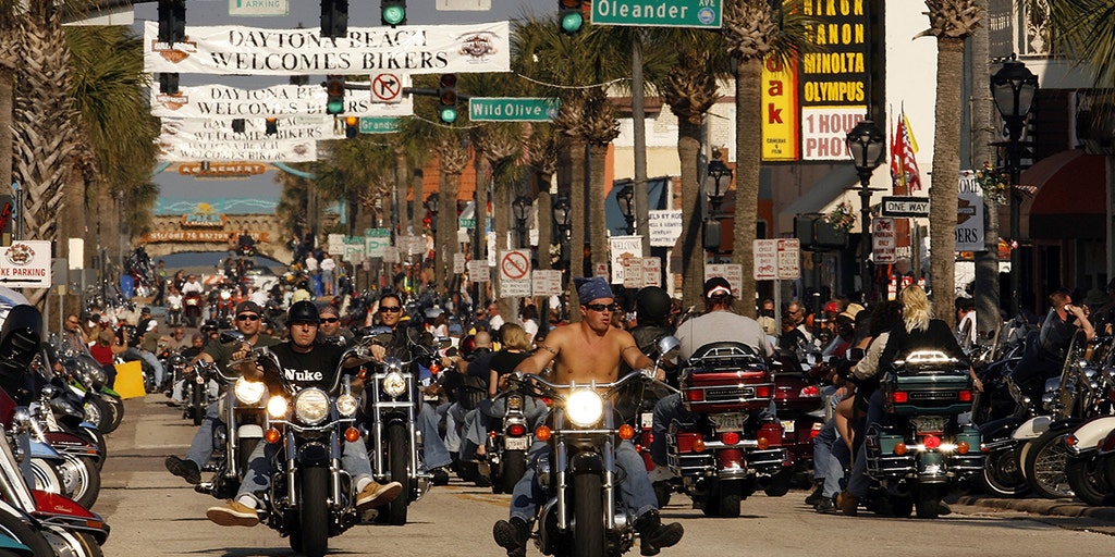 Storms, motorcycle madness roll into Daytona Beach for Bike Week | Fox ...