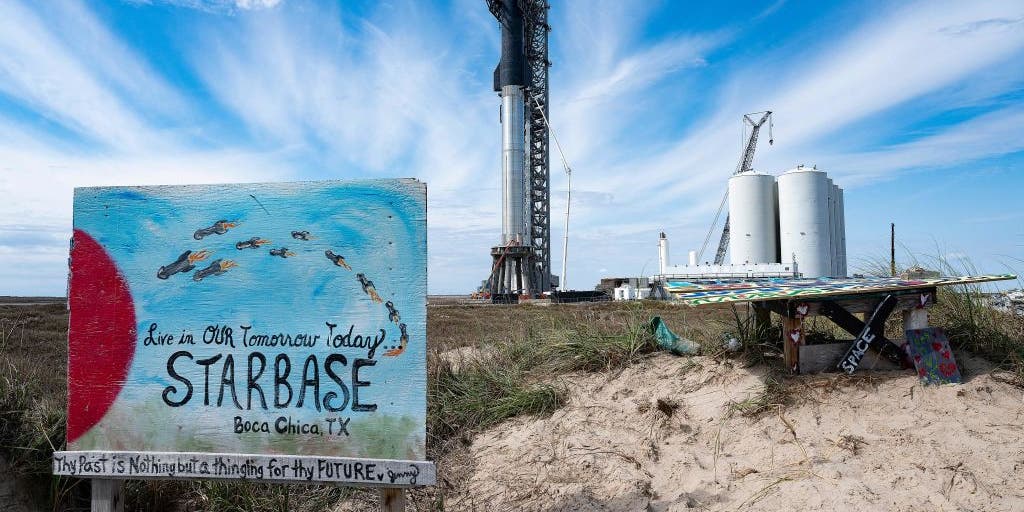 FAA delays release of environmental review of SpaceX’s Texas launch ...