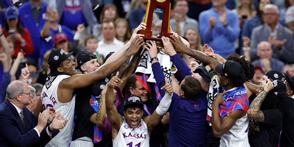 Winning weather for NCAA champion Jayhawks parade in Lawrence | Fox Weather