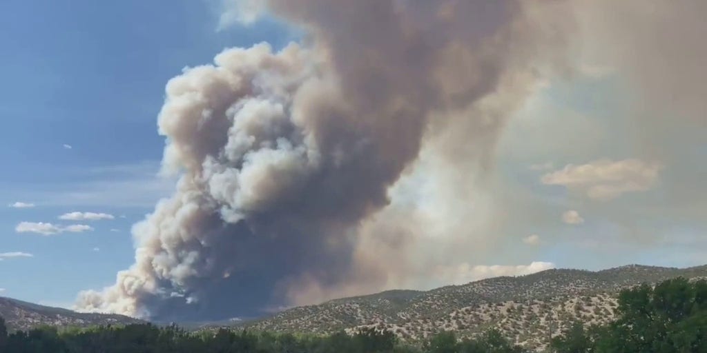 Midnight Fire burns 4,000 acres as it rages out of control in New ...