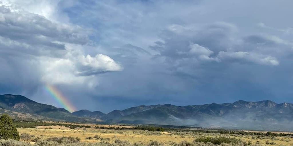 Monsoon rains reach Utah wildfires, some evacuations lifted | Fox Weather