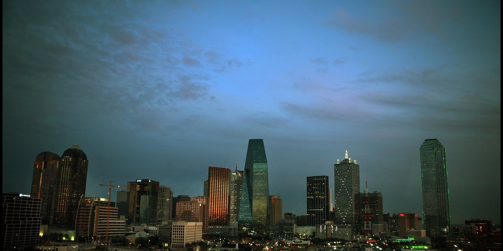 Dallas sees first rain in 67 days as rounds of storms soak Gulf Coast ...