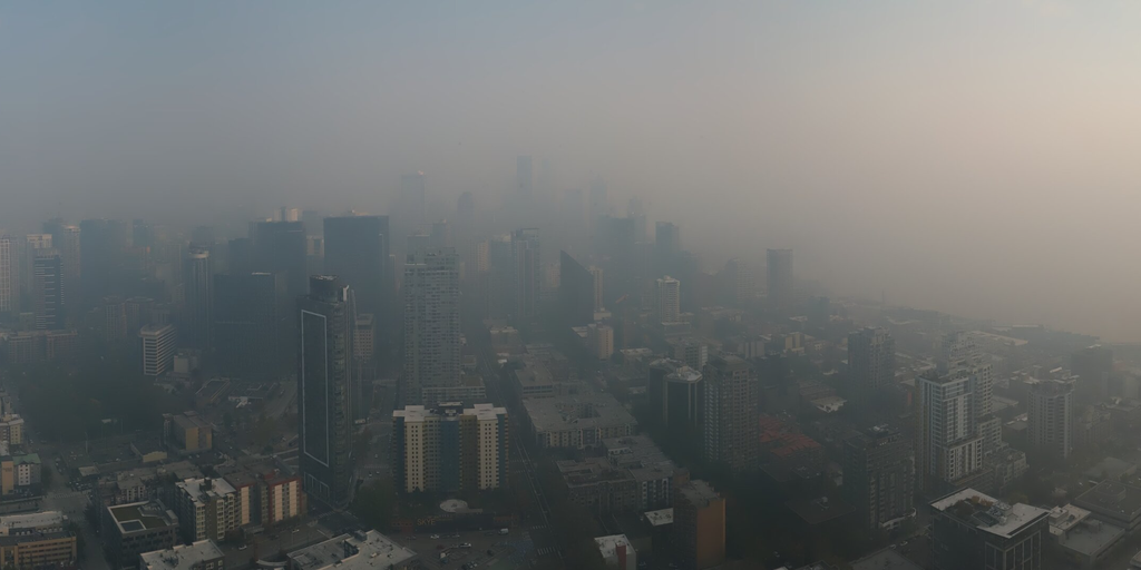 Thick, relentless wildfire smoke leaves Seattle, Portland with worst ...
