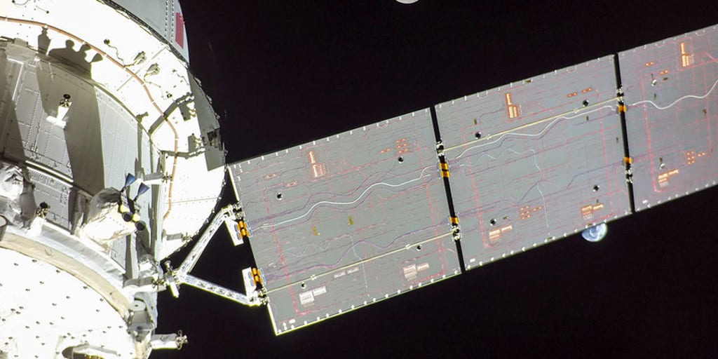 Lunar departure: NASA's Orion spacecraft begins journey back to Earth ...