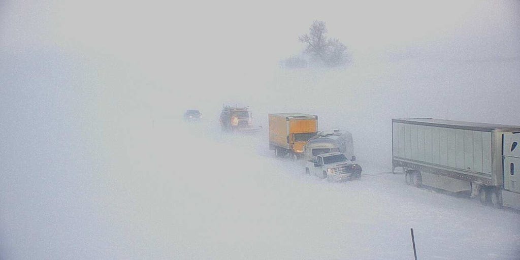 ‘Ground blizzard’ in Northern Plains continues to snarl travel into fourth day | Fox Weather