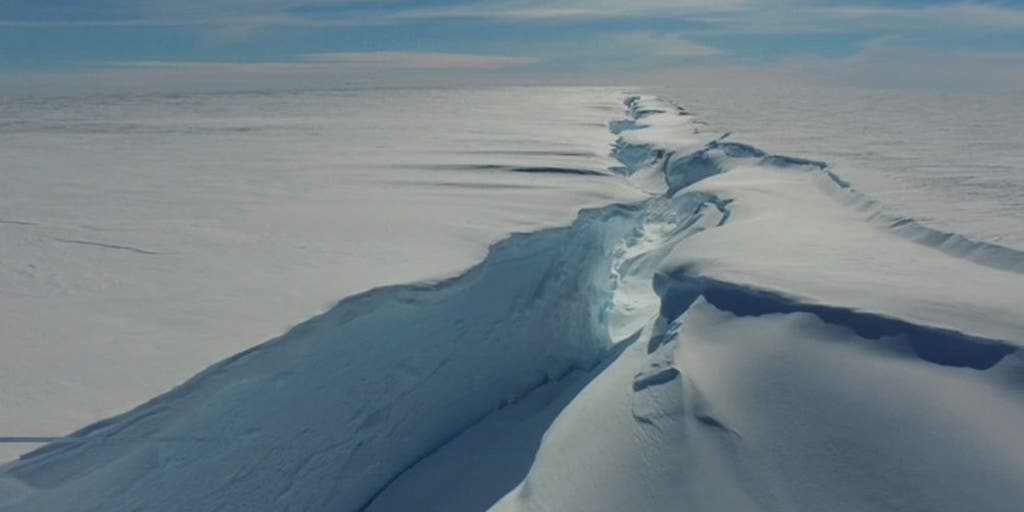 Drone video shows iceberg the size of London breaking off Antarctica ...