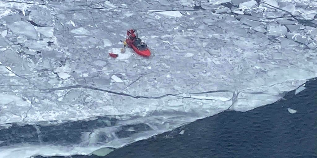 Great Lakes ice conditions unpredictable, Coast Guard warns | Fox Weather