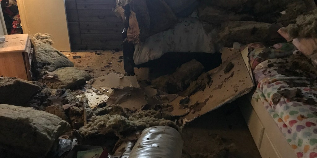 Severe storms wreak havoc in Texas damaging apartment building, car ...