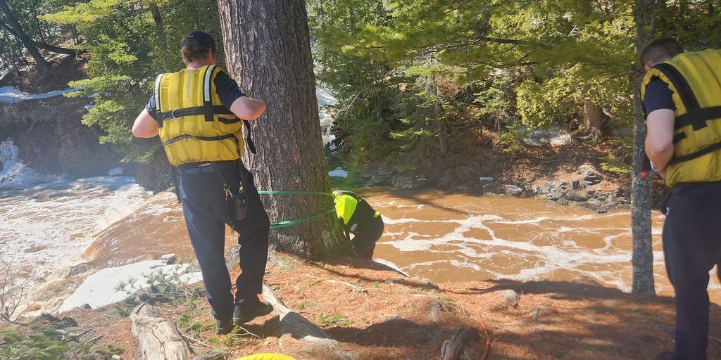Prolonged flooding threat expected in the Upper Midwest, West with ...