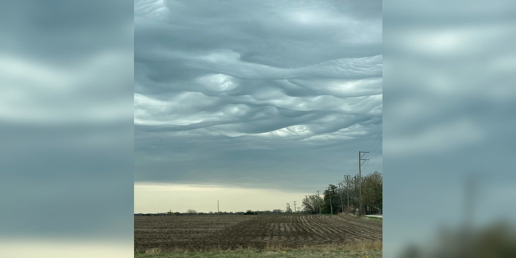 Rare wave-like cloud formations spotted in the Midwest | Fox Weather