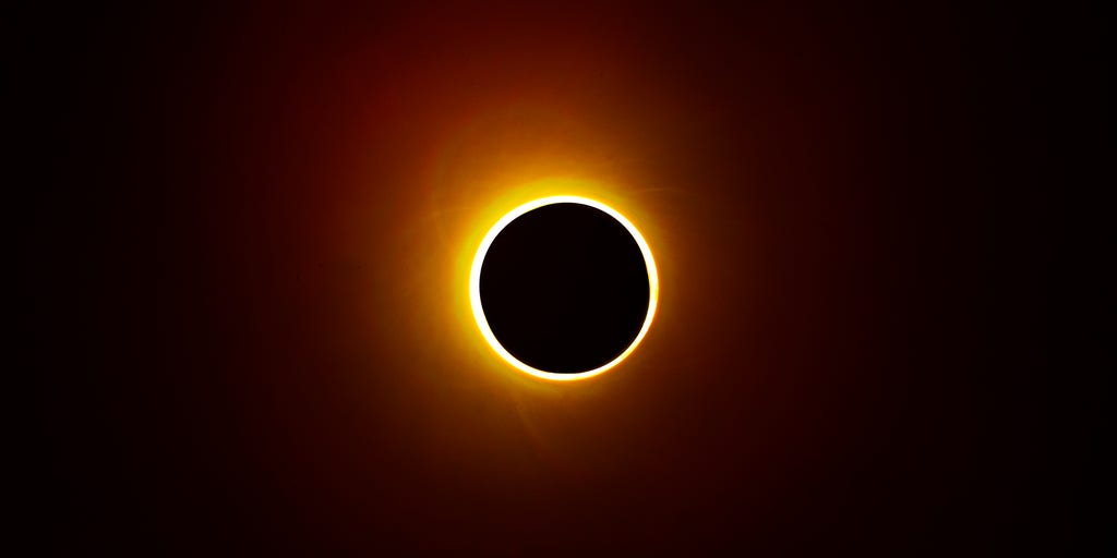 2017 total eclipse caused 30% rise in fatal crashes, report says | Fox ...