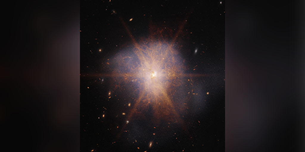 Stunning James Webb Space Telescope photo shows merging galaxies ... Stunning James Webb Space Telescope photo shows merging galaxies ...