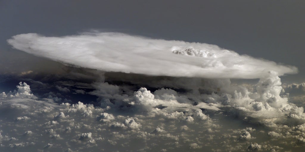 Ice clouds to get closer look in new NASA study that aims to better ...
