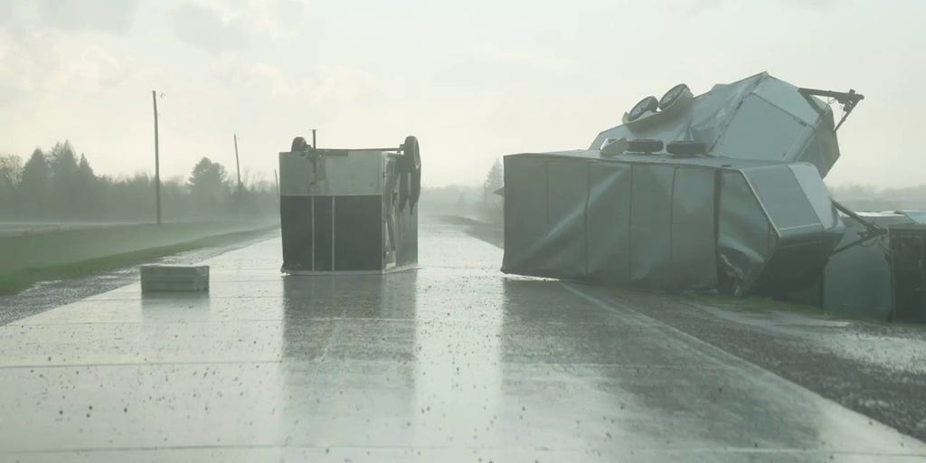 Homes damaged, trailers overturned as supercell pummels Iowa with wind ...