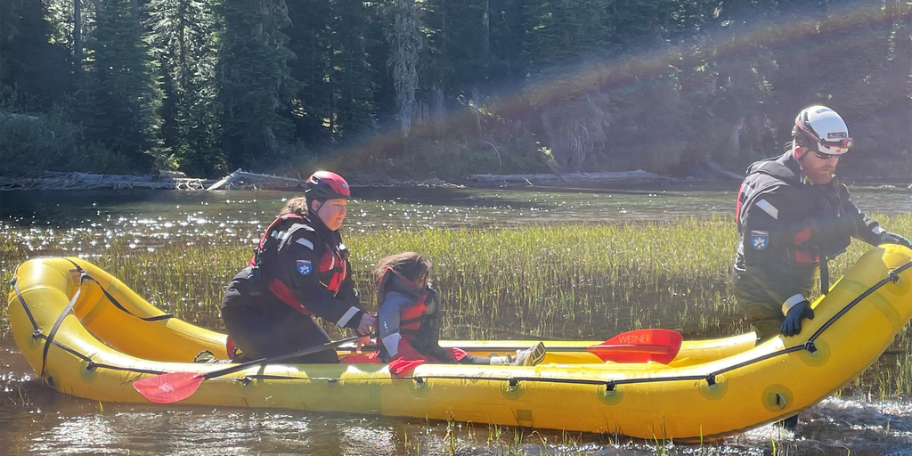 10-year-old girl survives 24 hours alone in Washington woods | Fox Weather