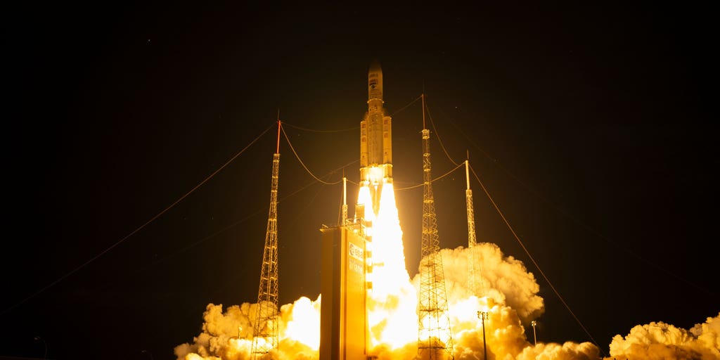 Europe's Ariane 5 rocket completes farewell launch with double ...