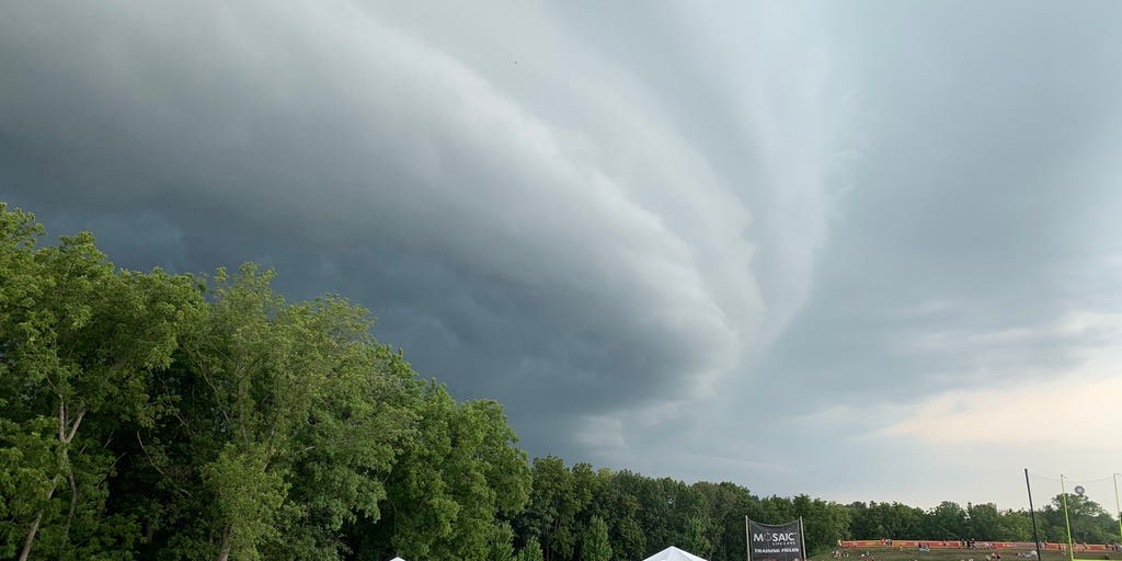Thousands of power outages reported in Missouri as storms tear across ...