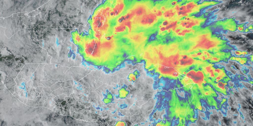 Invest 97L dumps heavy rain while moving inland over Central America ...