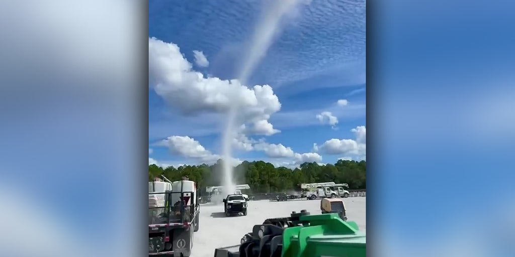 Watch: Massive dust devil spins through Florida work site | Fox Weather