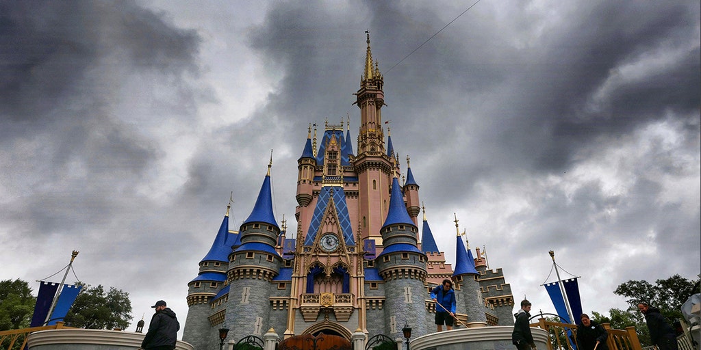 What Is Disney World s Severe Weather Policy Fox Weather What Is Disney World s Severe Weather Policy Fox Weather