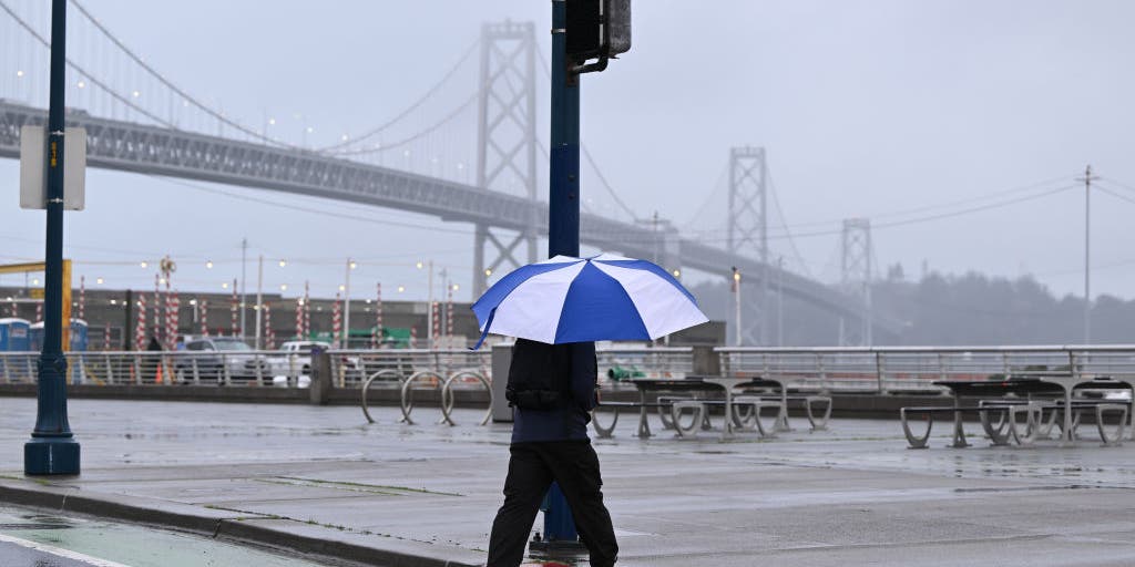 Pineapple Express to bring increased flood threat, snow to California ...