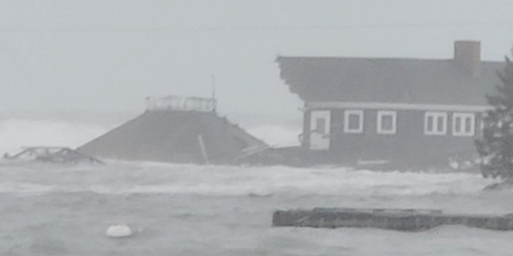 Watch: Part of building collapses, washes away during Maine storm | Fox ...