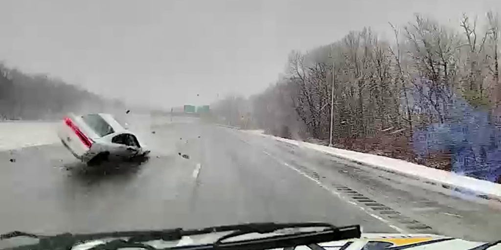 Massachusetts ambulance narrowly avoids rollover crash on I-95 during ...