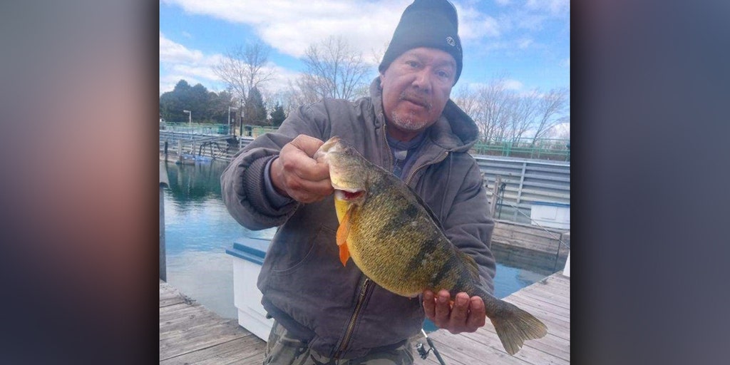 Lake Michigan fisherman's jumbo perch breaks Indiana's 43-year-old ...