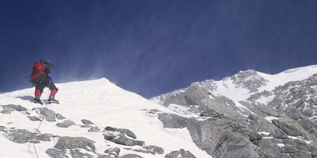 Alaska rangers rescue hypothermic, frostbitten climbers from Denali ...